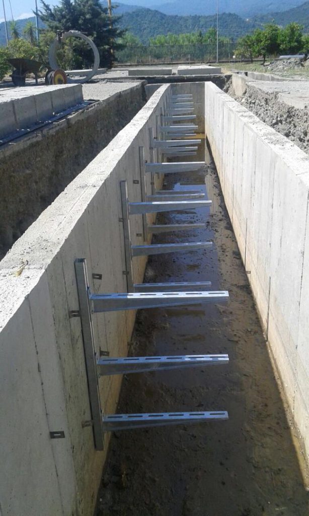 Tray and ladder installation system (3)