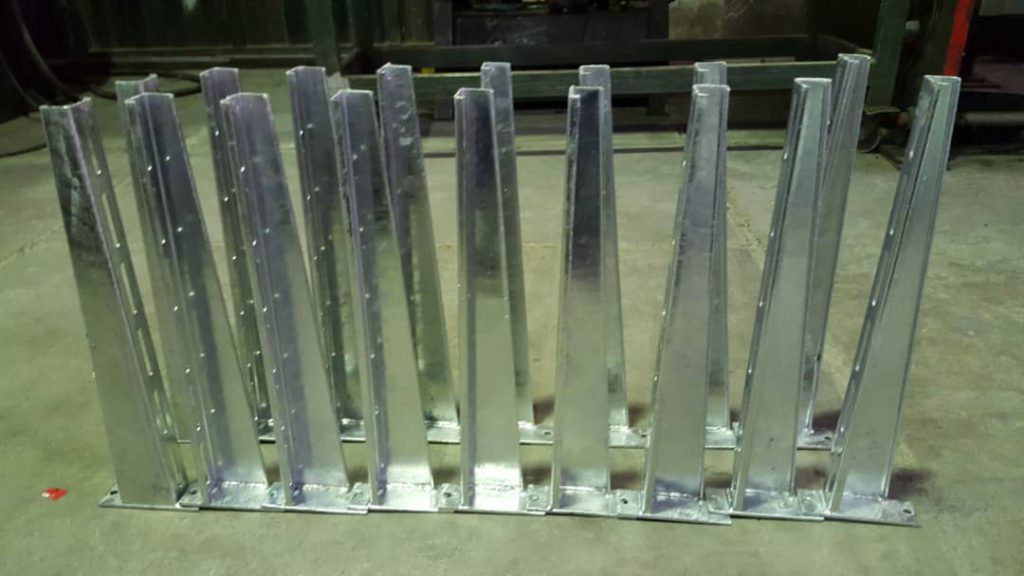 Tray and ladder installation system (5)